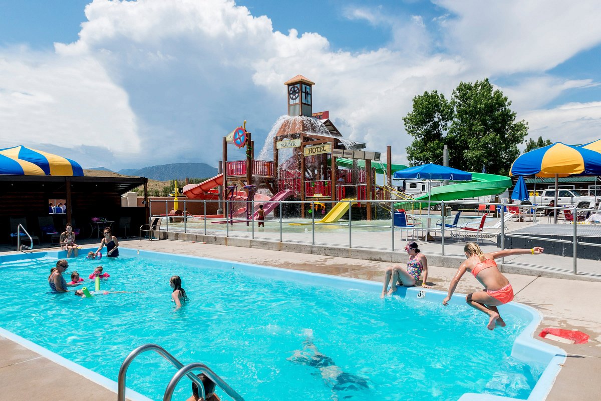 Top 10 Water Parks in Colorado Springs for Family Fun